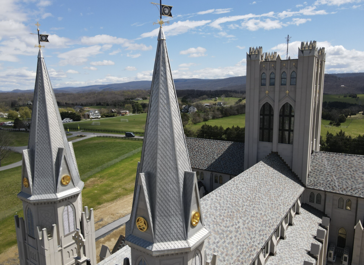 Christendom College’s New Christ the King Chapel Chapel Features ...