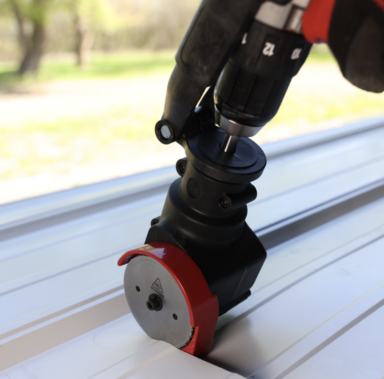 Rotary Panel Cutter - Roofing