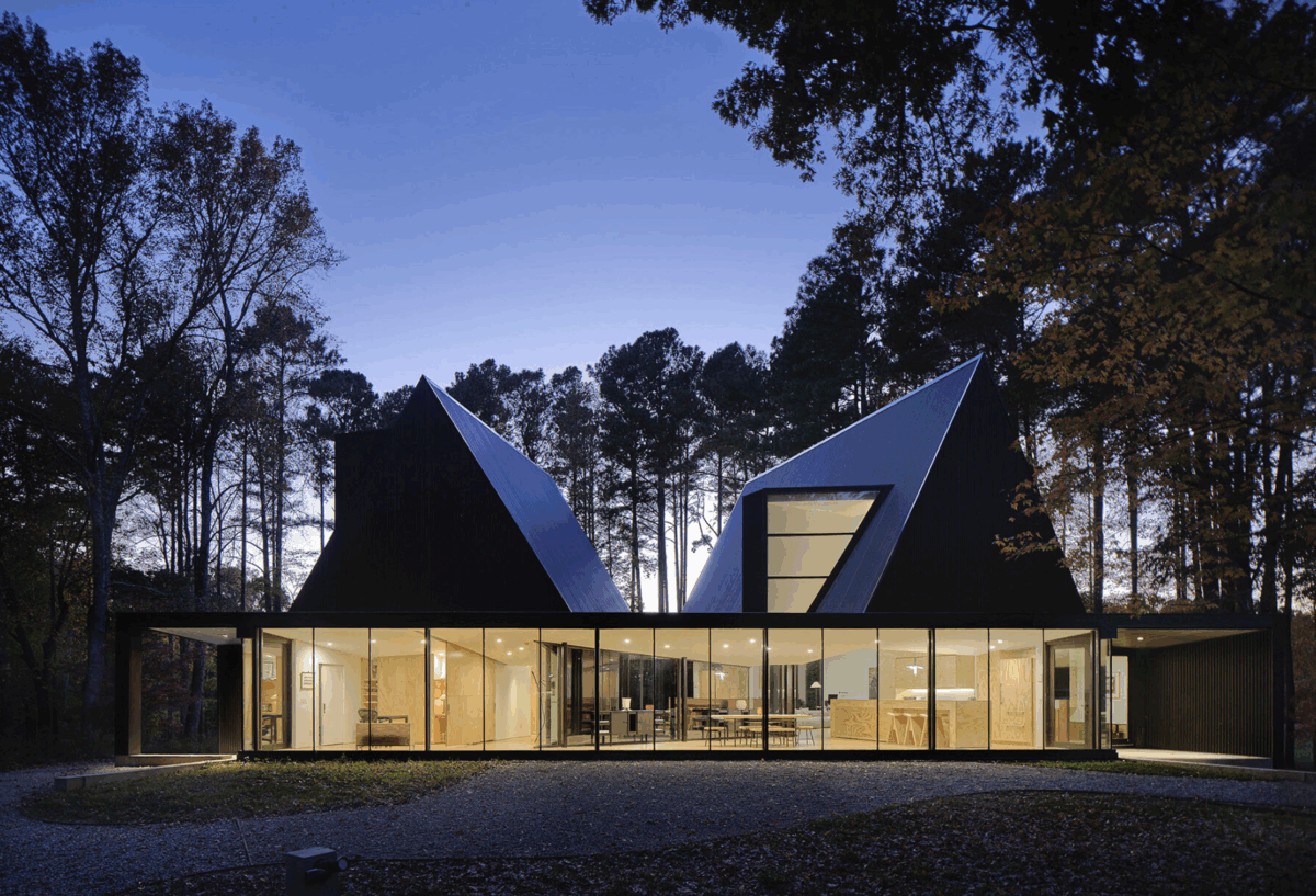 Forward-Thinking Design Weaves an Inviting Home into the Natural ...